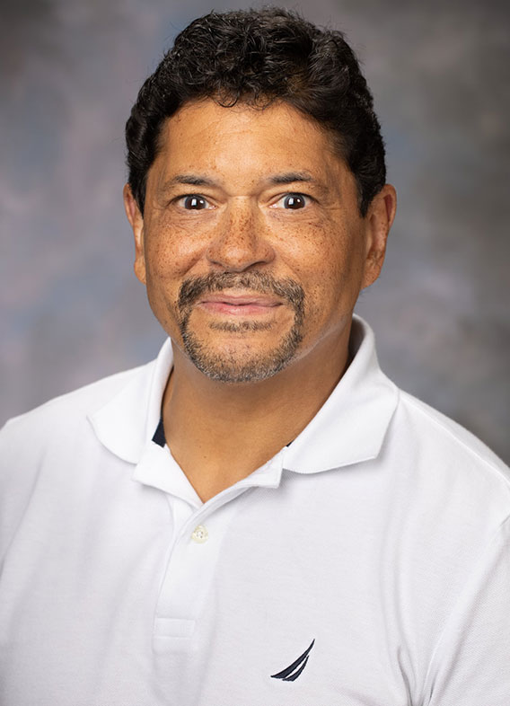 Andrew Searcy's Instagram, Twitter & Facebook on IDCrawl